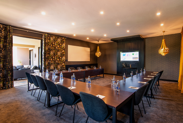 Conferences | A Serene Retreat From Everyday Corporate Life - Thaba Eco ...